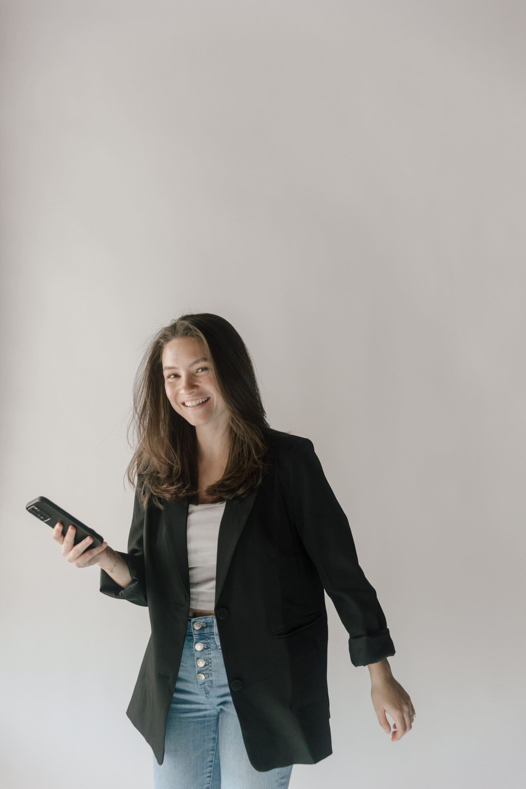 How to Market on Instagram Stories to Book More Clients ...